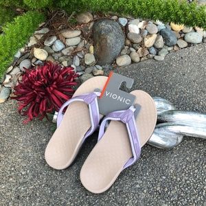 Vionic | Shoes | Vionic Lavender Purple Toe Post Sandals Flip Flops ...